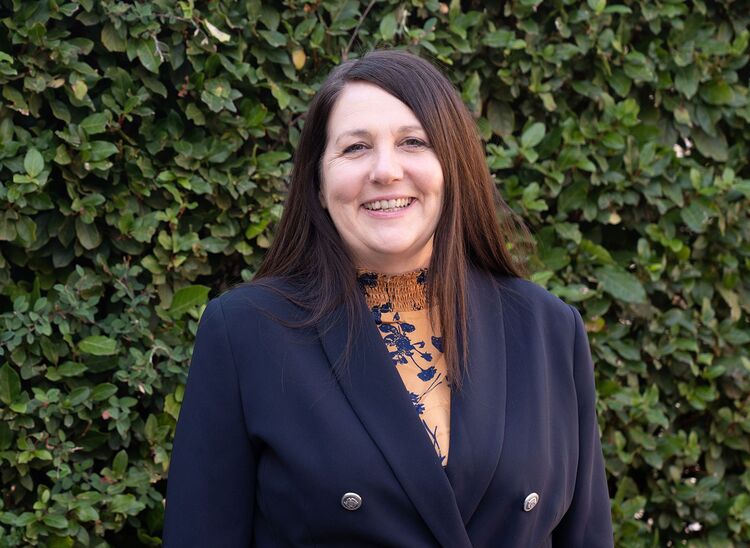 Advisory - Dean Newbery